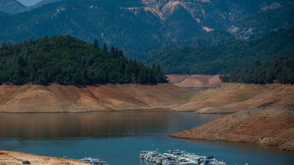 Investigation continues into Lake Shasta trash | KMTR Investigation continues into Lake Shasta trash | KMTR